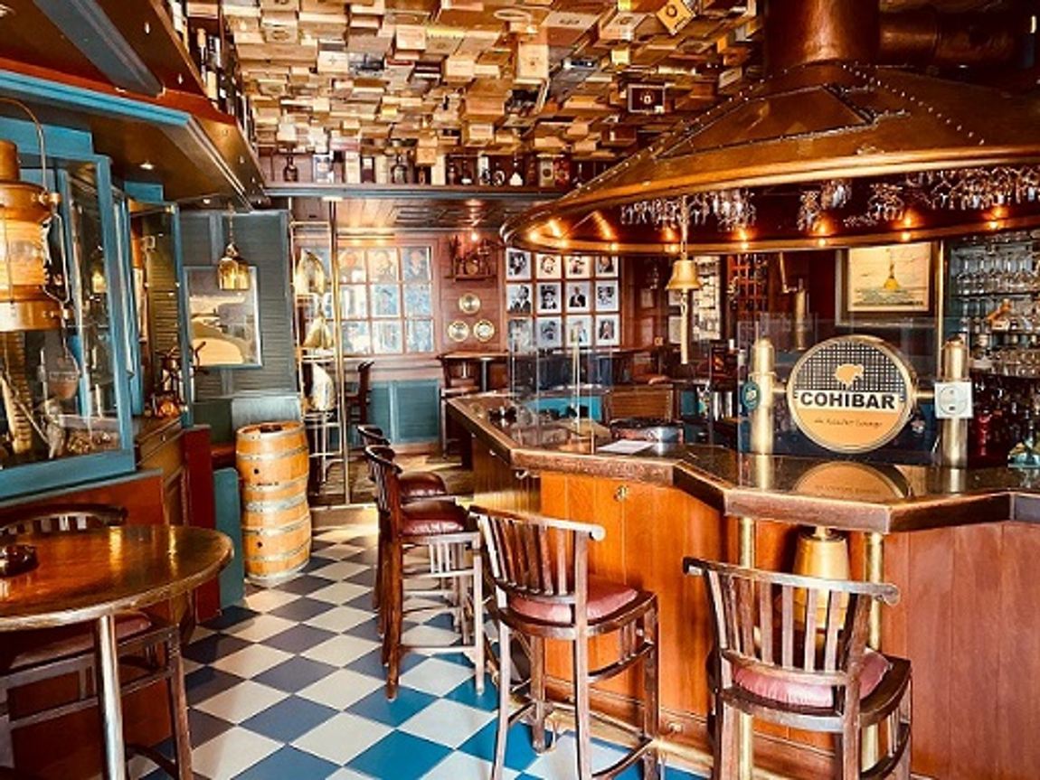 COHIBAR - The smokers lounge